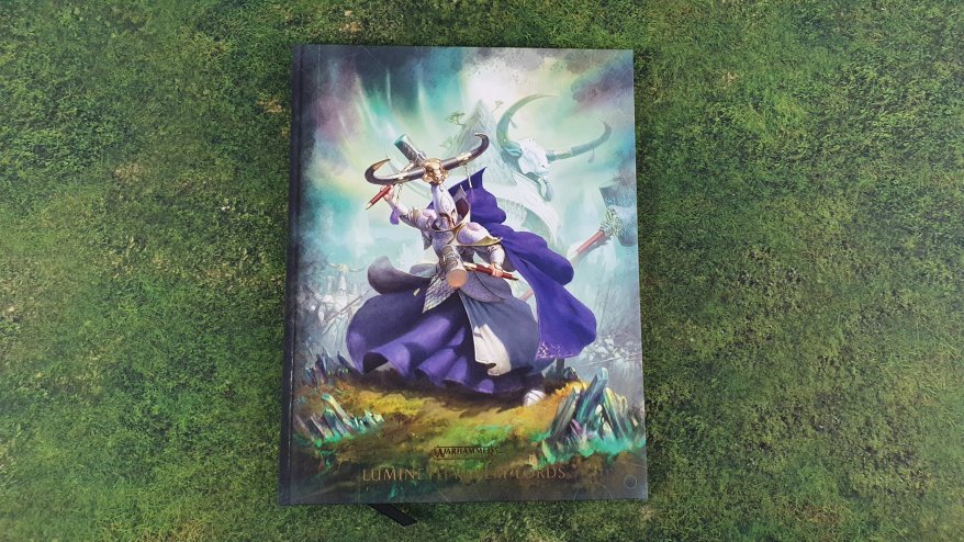 Lumineth Realm-Lords Army Set Unboxing – Warhammer Age of Sigmar ...