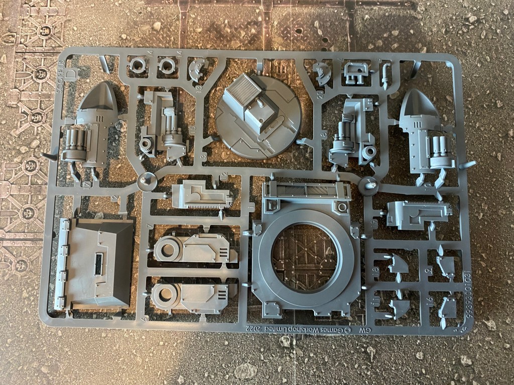 Scorpius Missile Tank | The Horus Heresy Unboxing Video – Sprues & Brews