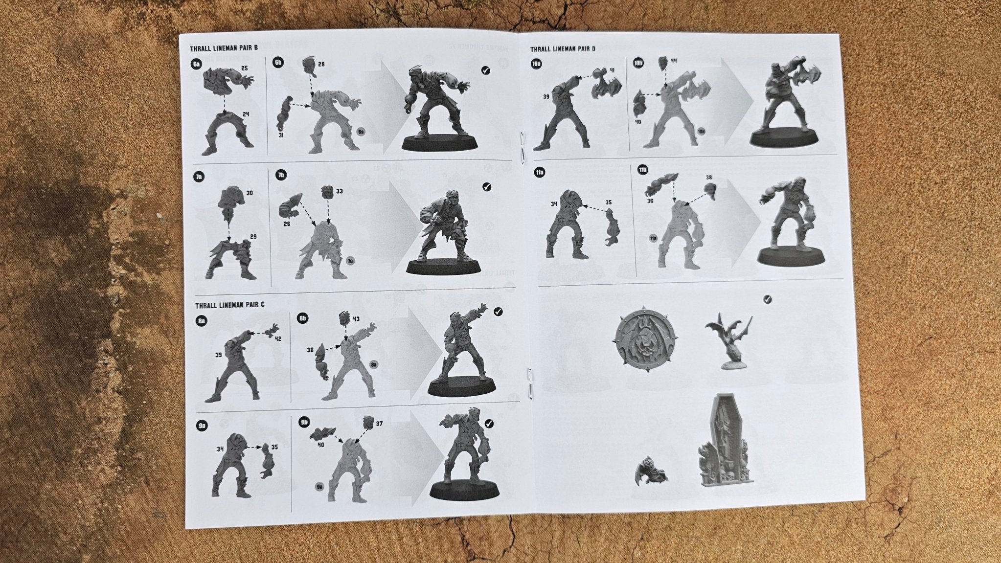 Blood Bowl Vampire Team Unboxing and Review – The Drakfang Thirsters ...