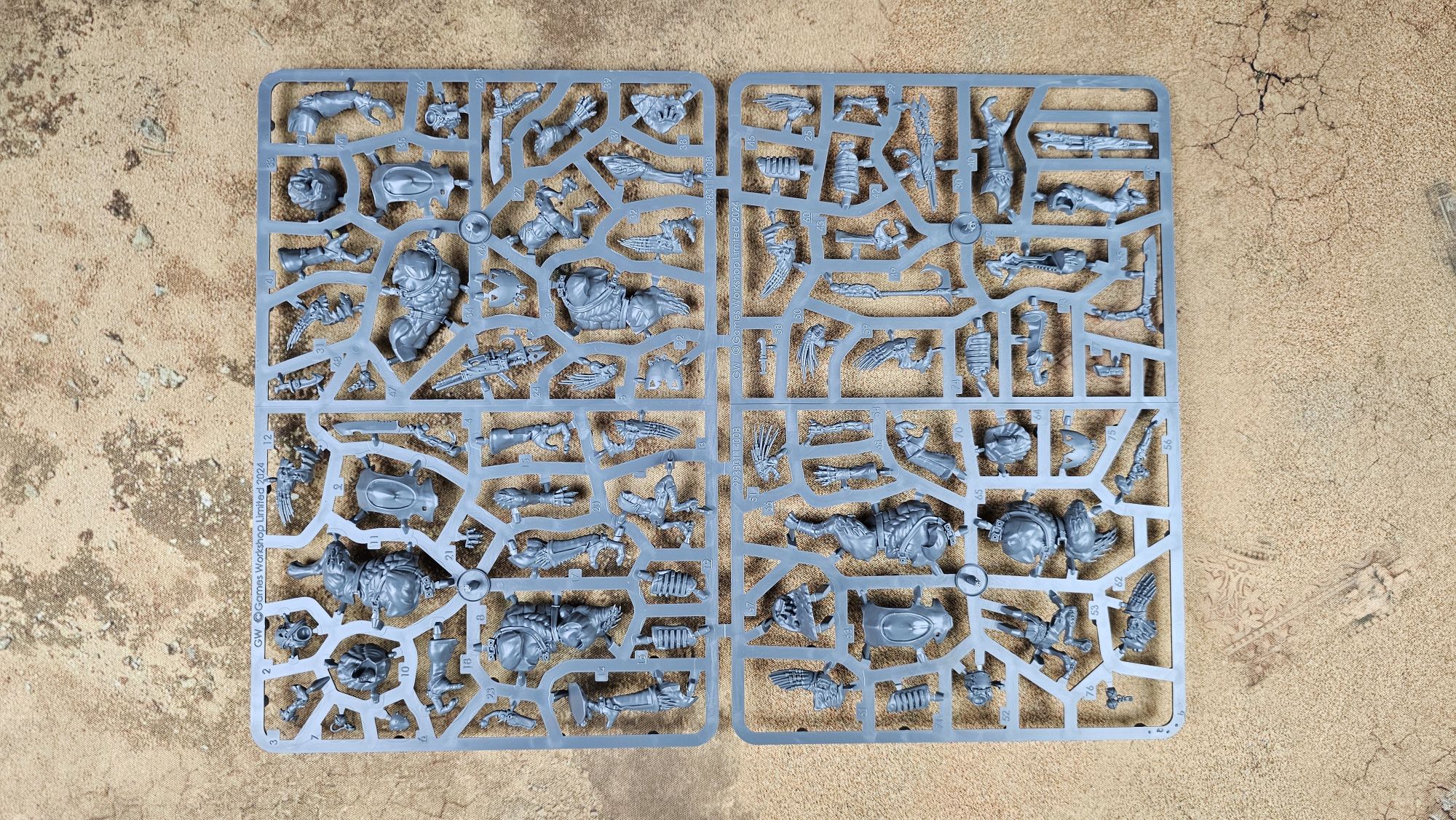 Kroot Hunting Pack Unboxing & T’au Empire Codex Review Warhammer 40k ...
