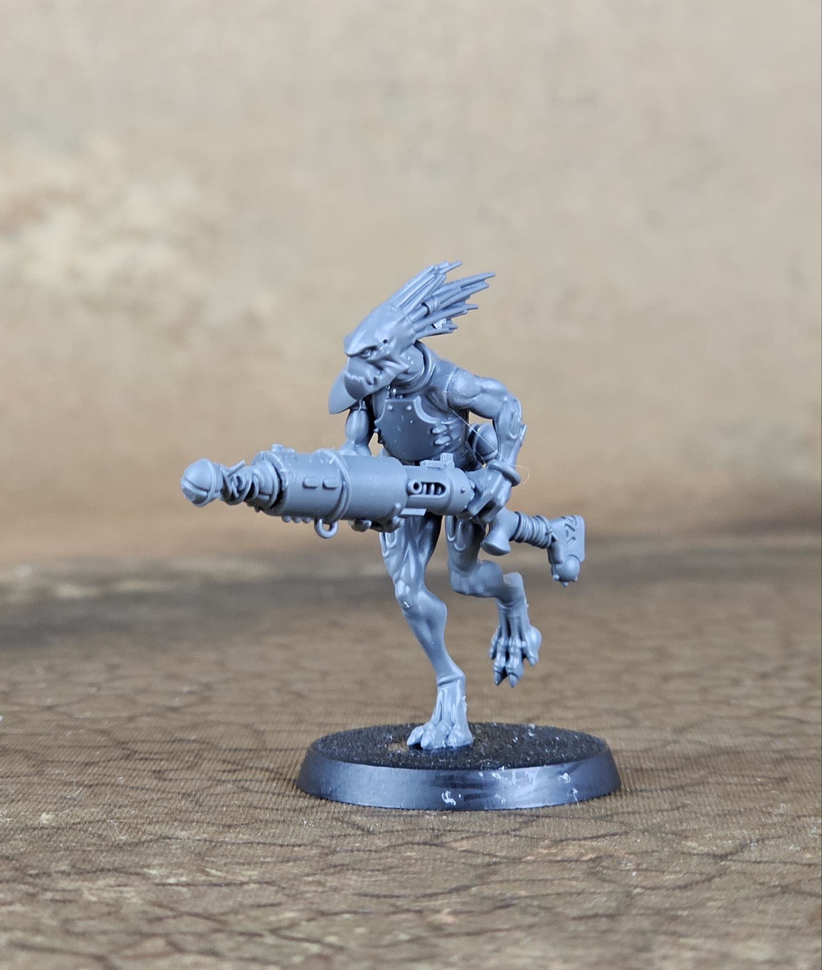 Kroot Hunting Pack Unboxing & T’au Empire Codex Review Warhammer 40k 10th Edition – Sprues & Brews