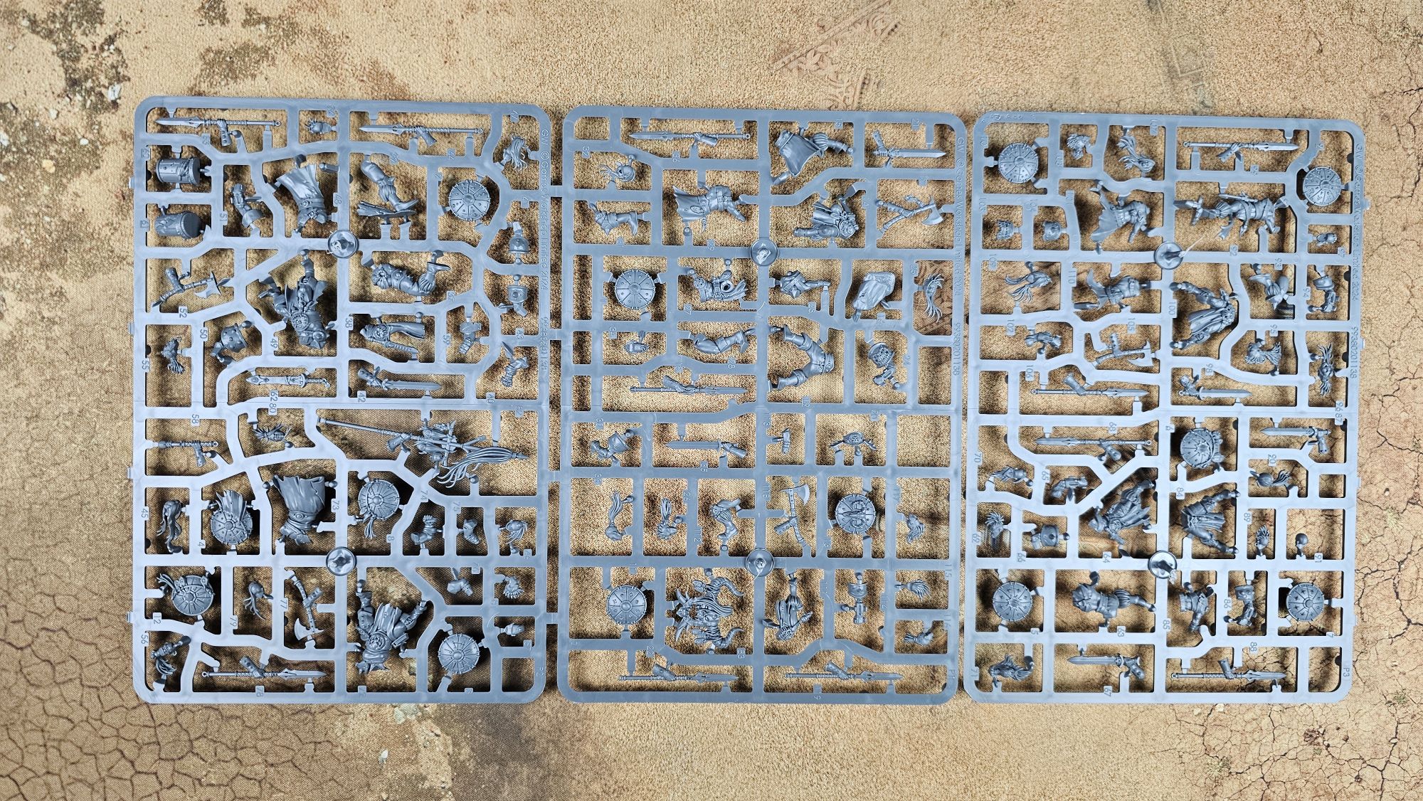 Slaves to Darkness Darkoath Army Set Unboxing and Review – Warhammer ...